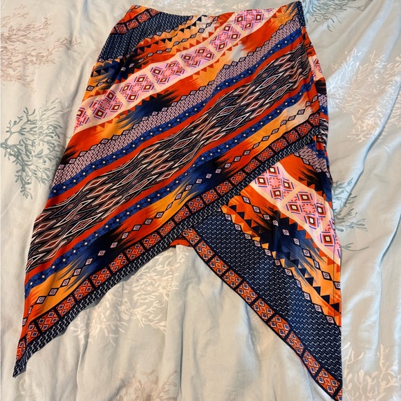 VENUS | Skirts | Venus Asymmetrical Skirt With Bold Patterns | Poshmark